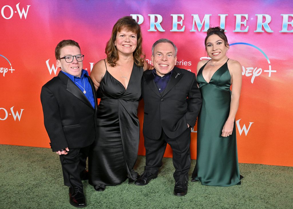 Meet Warwick Davis's two actor children Annabelle and Harrison he ...