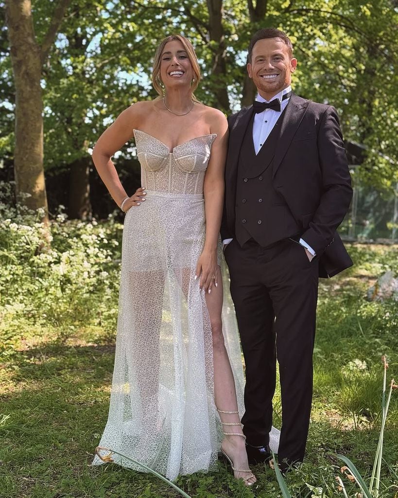 Stacey Solomon just tweaked leg-split wedding dress into sheer corset ...