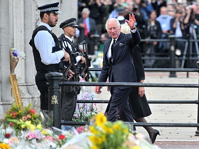 King Charles III has a new signature now that he is monarch - details ...