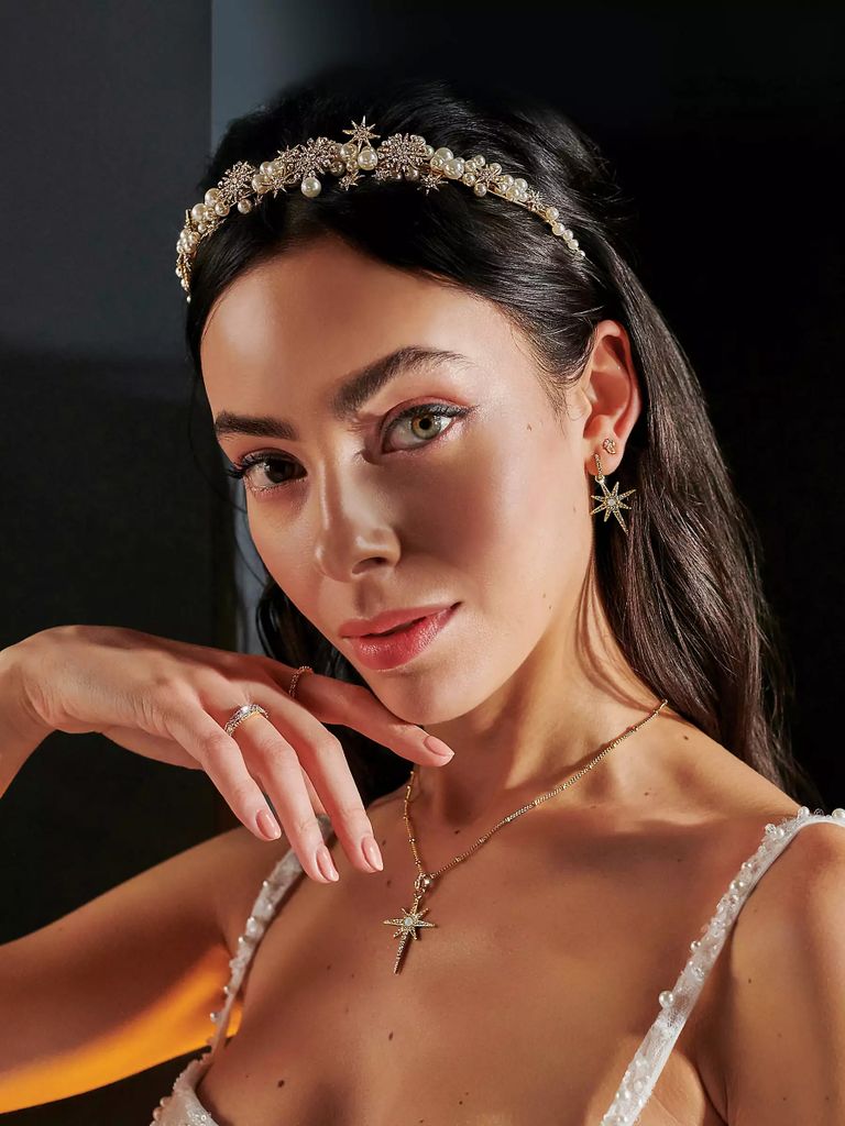 Princess Beatrice unearths Sarah Ferguson's wedding tiara for the first ...