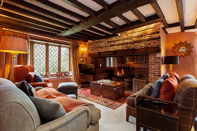 This stunning Elizabethan Manor is fit for royalty – find out who's ...