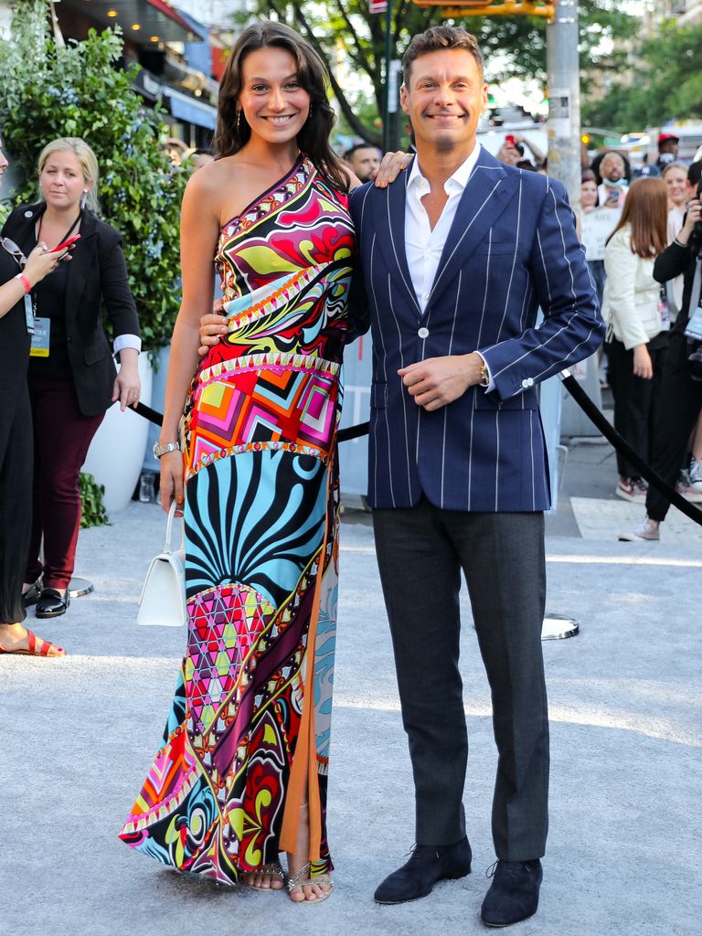 Ryan Seacrest's model girlfriend wows in tiny string bikini in jaw ...