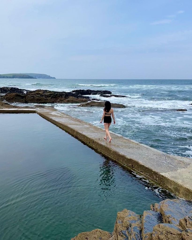 How tidal swimming helped me make sense of incomprehensible grief | HELLO!