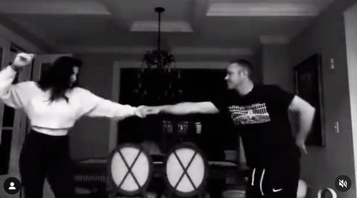 Chicago Fire star Taylor Kinney's lavish home revealed after dramatic ...