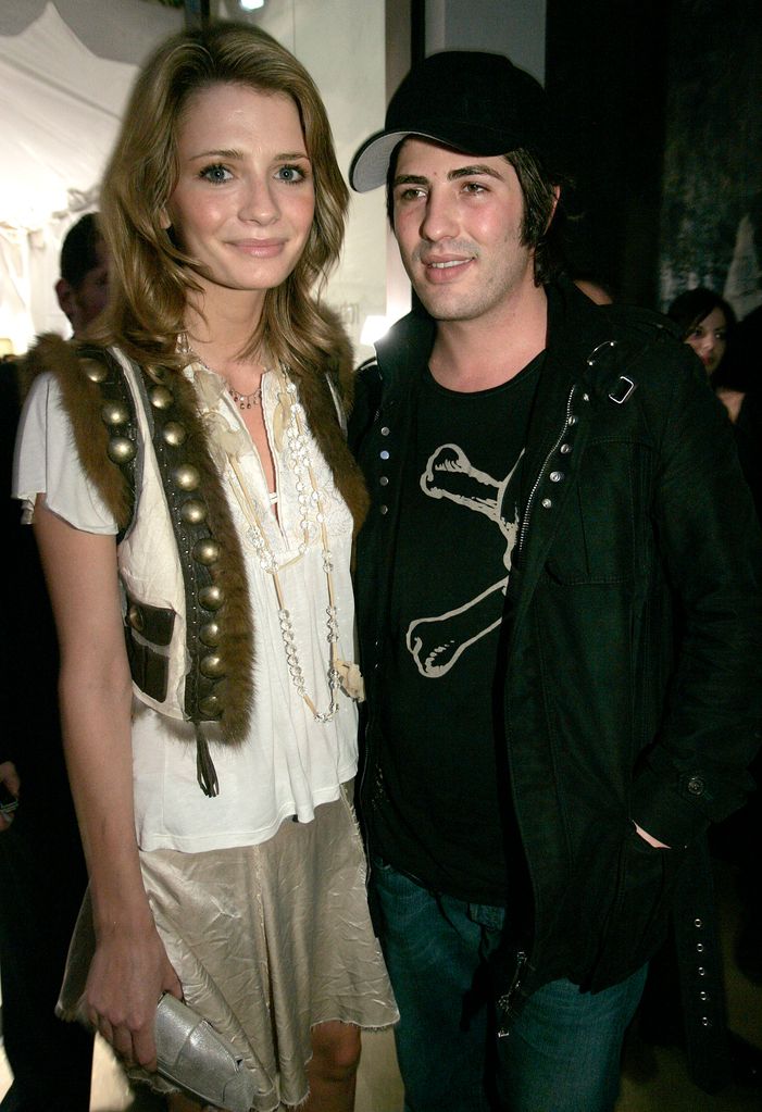 All about pregnant Ashley Benson's billionaire heir fiancé Brandon ...