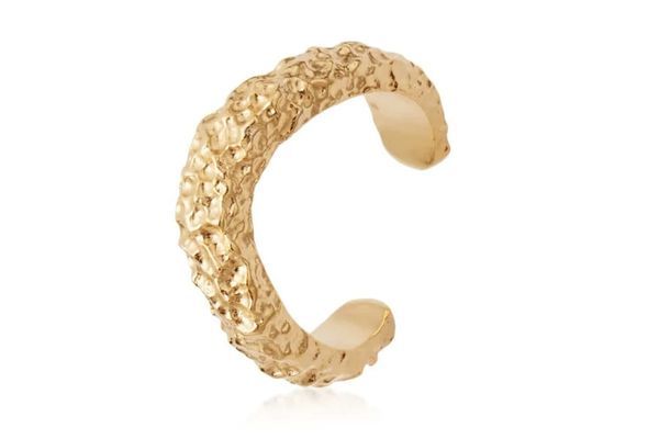 How to wear ear cuffs: learn how to nail one of the hottest celebrity ...