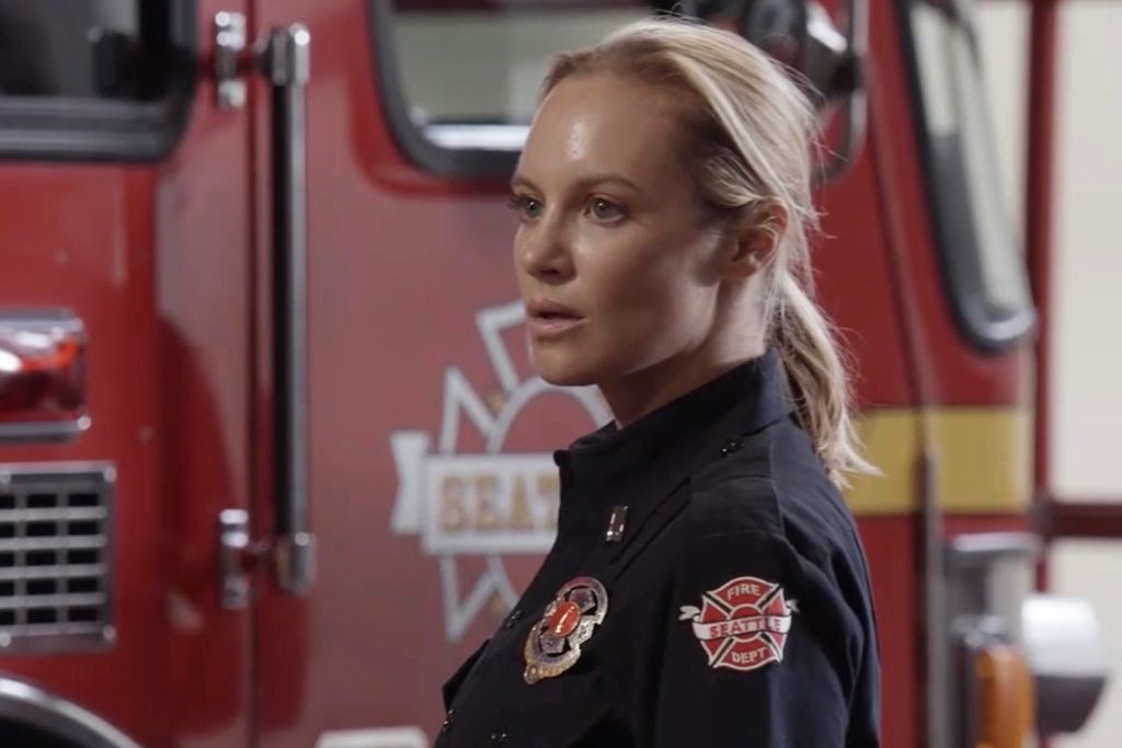 Station 19 fans spot 'sneaky' Carina and Maya detail in latest episode ...