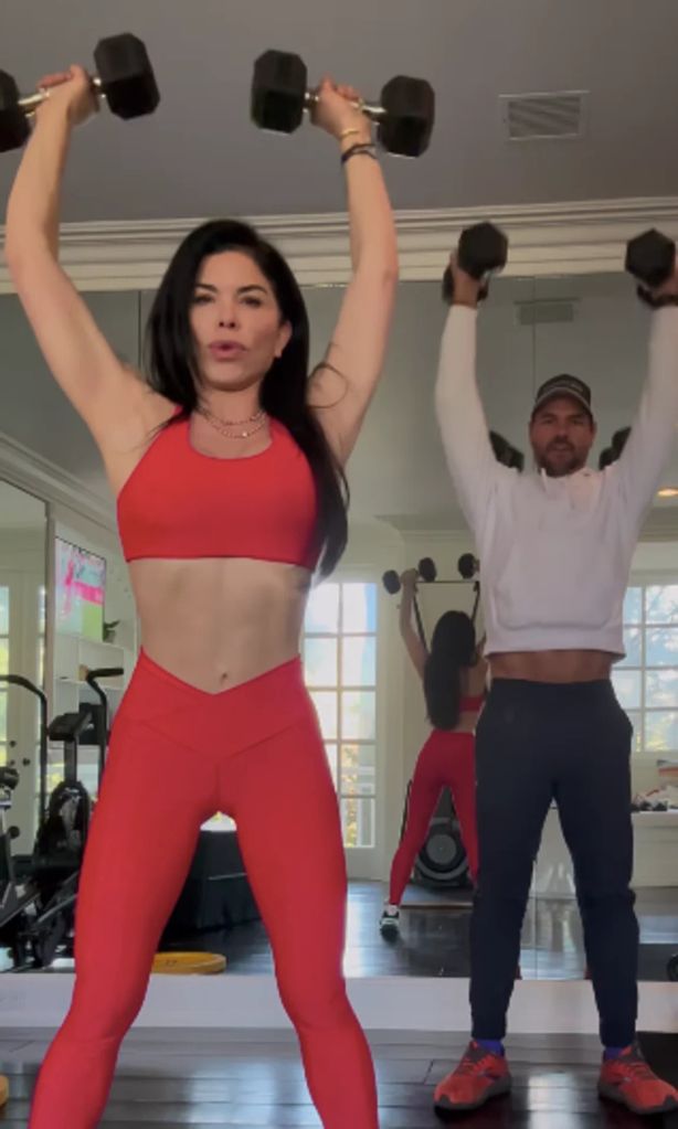 Lauren Sanchez's tiny bikini highlights toned physique ahead of wedding ...