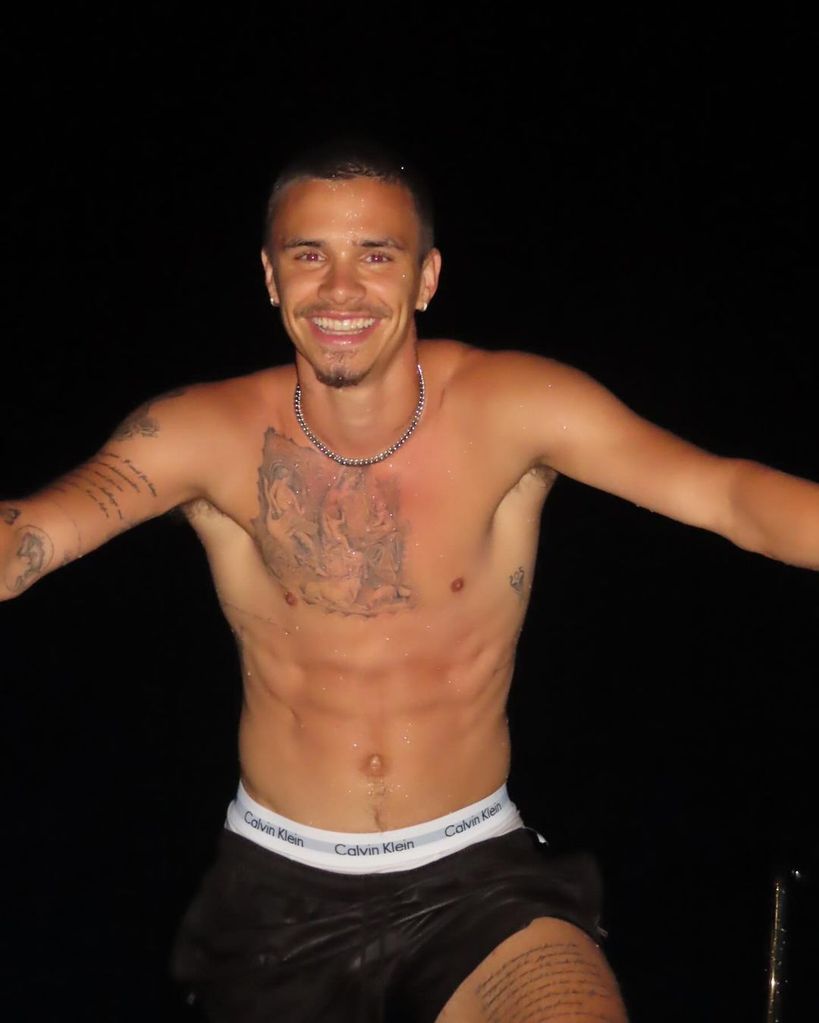 Romeo Beckham unveils finger tattoo weeks after debuting dramatic chest ...