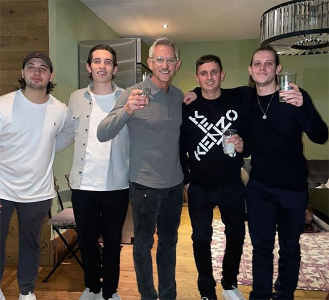 Gary Lineker's ultra-rare photos of four lookalike sons with ex-wife ...