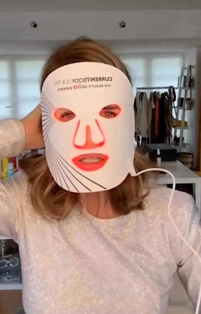 7 best LED Face Masks 2025: Top light therapy masks to treat acne ...