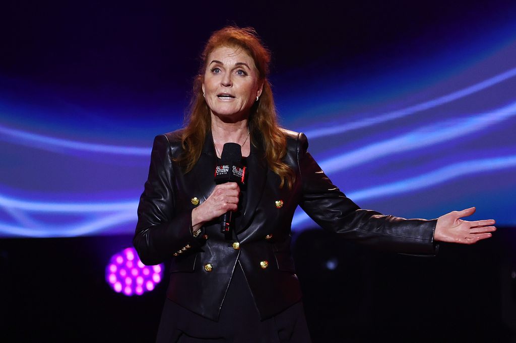 Sarah Ferguson goes hell for leather in cinched red carpet ensemble ...