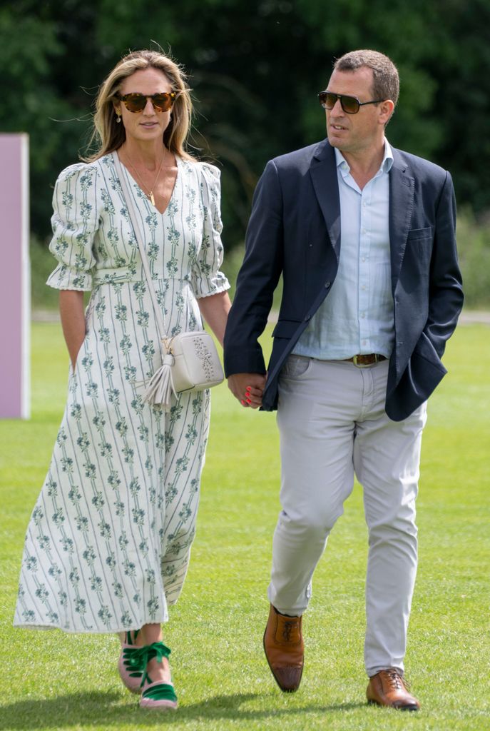Prince William cheered on by cousin Peter Phillips at the polo - live ...