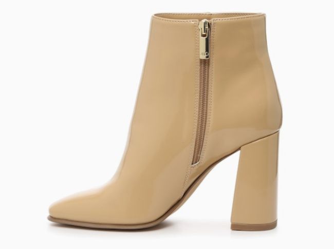 Jennifer Lopez’s favorite JLO shoes are up to 60% off at DSW | HELLO!