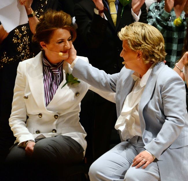 Sandi Tokvig's daughter had sweet role in her wedding | HELLO!