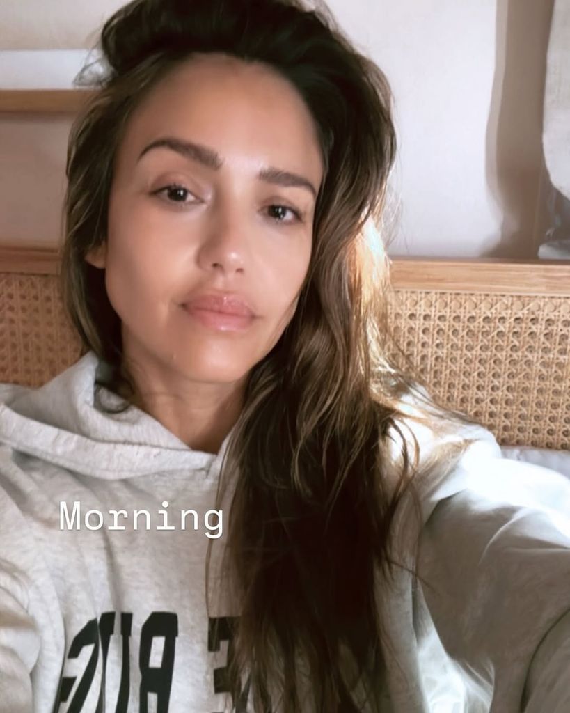 Jessica Alba's fresh glimpse inside $10m family home Cash Warren left ...