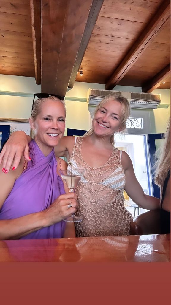 Kate Hudson makes a splash in chic bikini in glimpse from luxe family ...