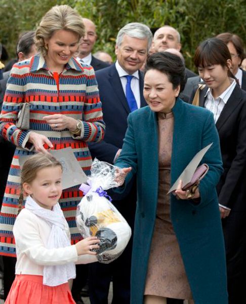King Philippe and Queen Mathilde visit panda zoo with Chinese president ...