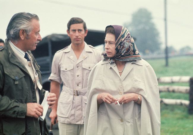 The Queen as a style icon: 8 of the monarch's most memorable outfits ...