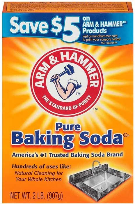 What is baking soda? How to use it for cleaning, cooking & more | HELLO!
