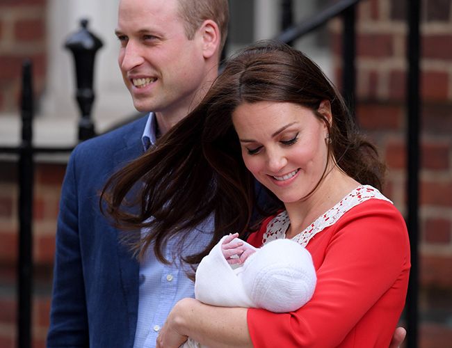 Royal baby: Kate Middleton leaves hospital with new son | HELLO!