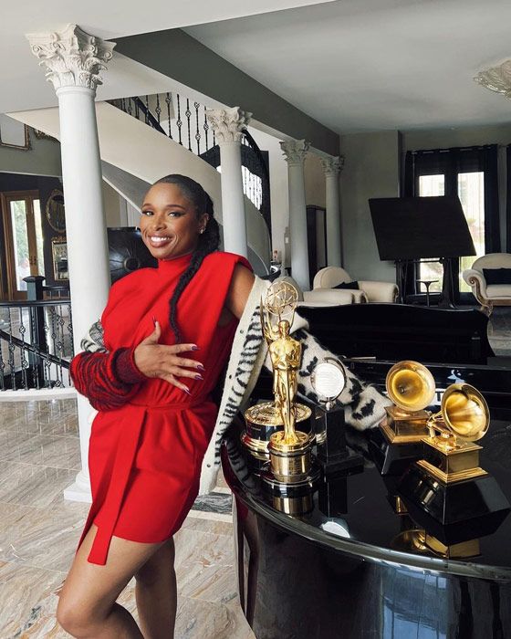 Jennifer Hudson's jaw-dropping $3m Chicago mansion is fit for a queen ...