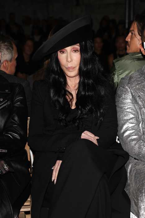 Cher reveals painful health update: 'I'm crying but I must be strong ...