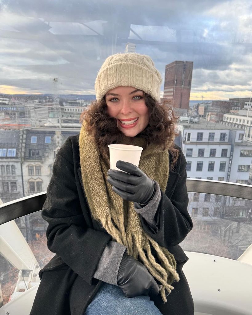 Amy Robach celebrates 'sweet and happy' daughter's 21st birthday as mom ...