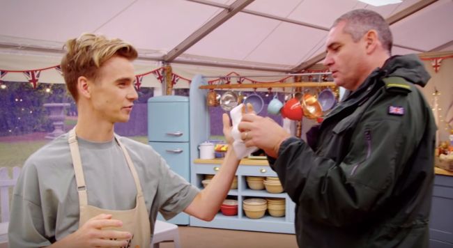 Strictly star Joe Sugg faints on Great British Bake Off after scoring ...