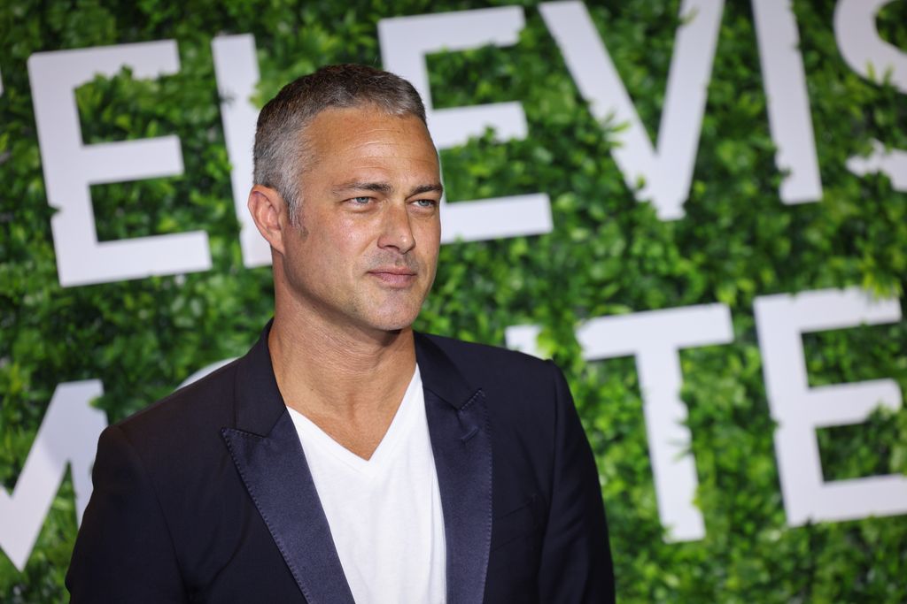 Meet Chicago Fire's Taylor Kinney's lookalike brothers Trent, Adam, and ...