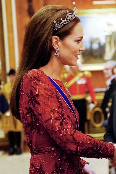 Kate Middleton just showed off the modern way to wear a tiara in the ...