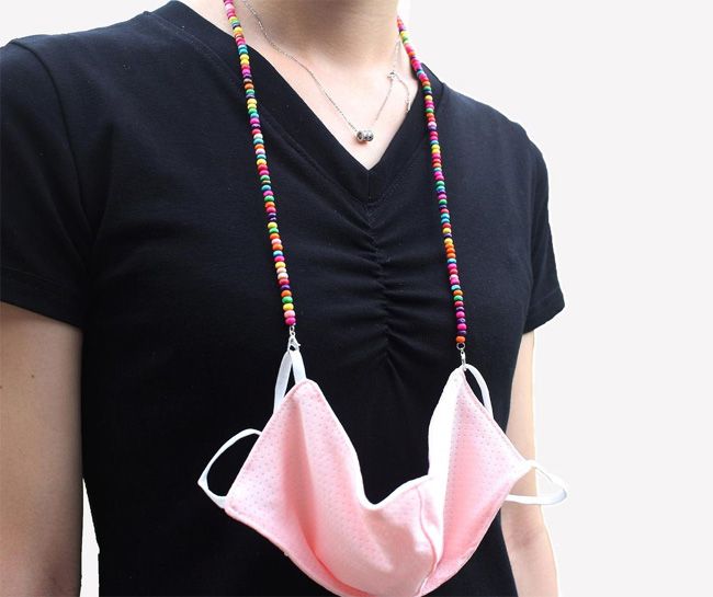Face mask chains are the must-have face covering accessory | HELLO!