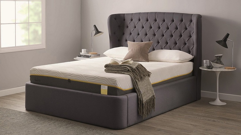 9 best mattresses for back pain that are worth every penny | HELLO!