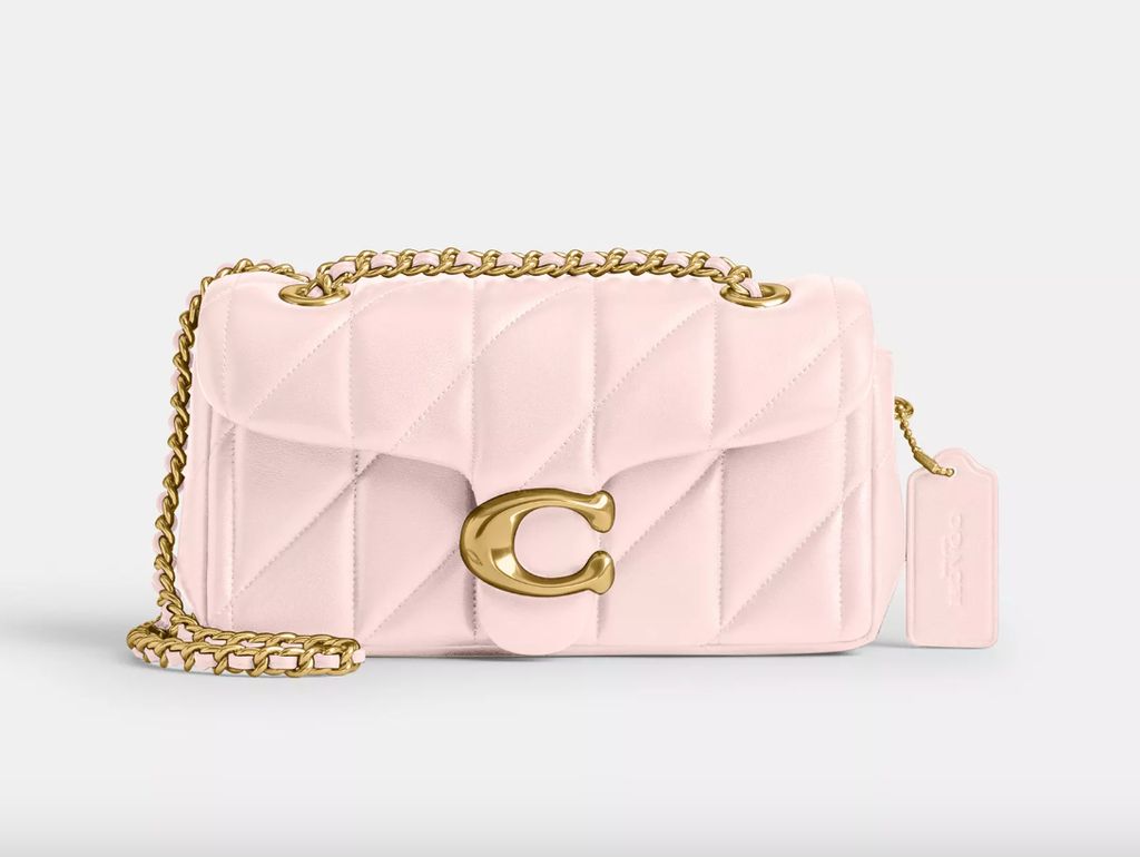 25 Best pink gifts for her: Unique & pretty pink gift ideas for women ...