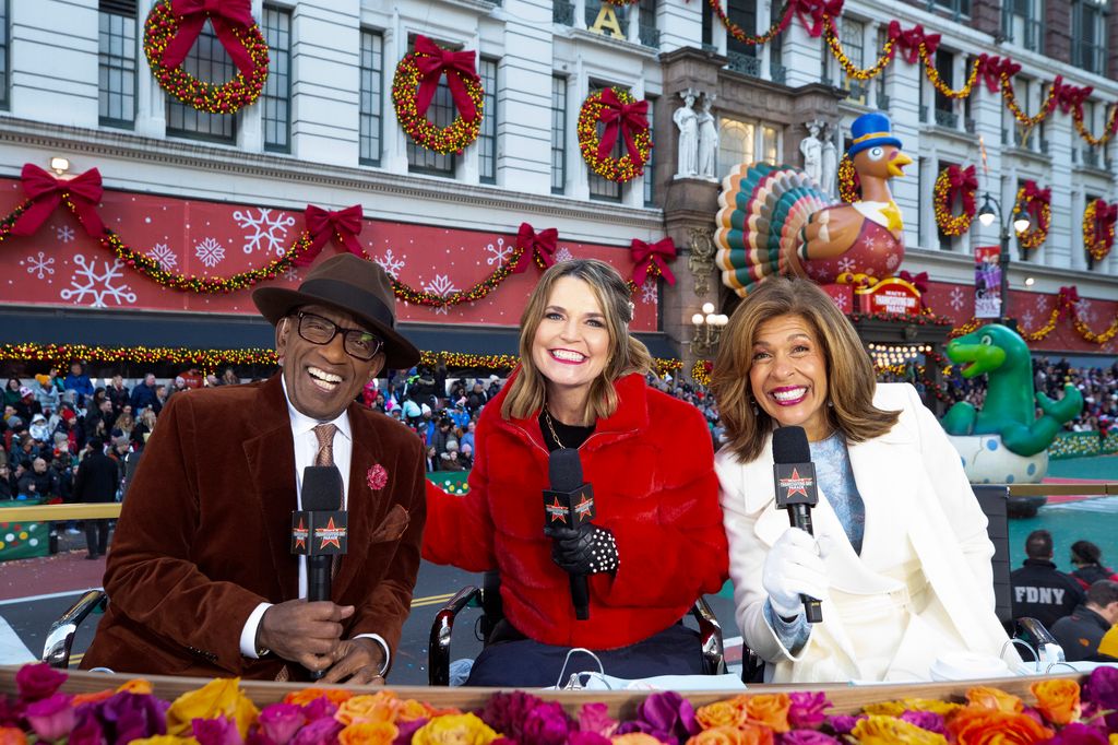 Macy’s Thanksgiving Day parade 2024: start time, Kelly Clarkson’s ...