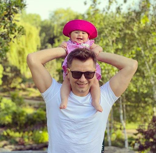 Rachel Riley shares very rare photo of Pasha Kovalev with baby Maven ...