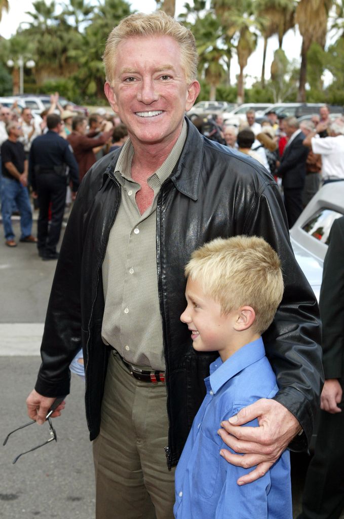 Meet Michael Douglas' three famous lookalike brothers Joel, Peter, and Eric — the family in ...