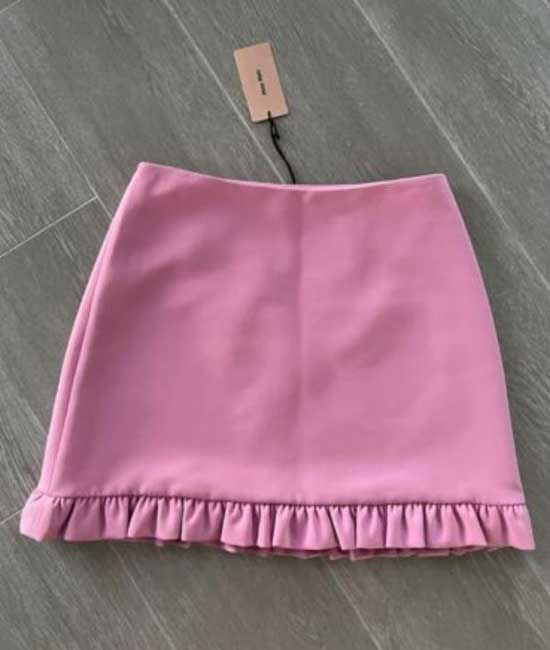 Love Island's Tasha Ghouri dazzles in flirty eBay mini skirt and heels ...