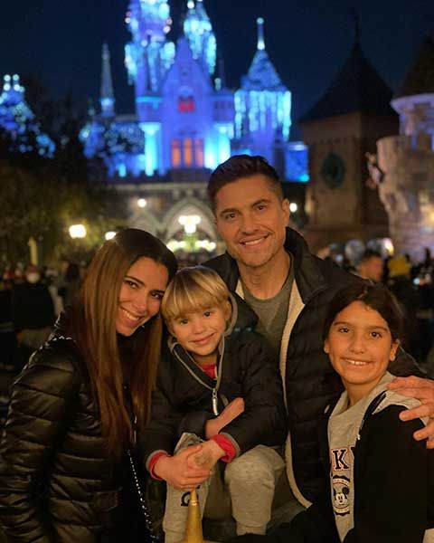 The Rookie: meet the real-life partners of Nathan Fillion, Jenna Dewan ...