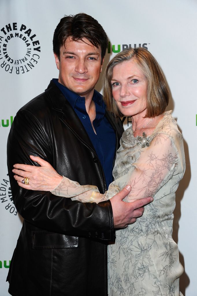 Nathan Fillion's former Castle co-star diagnosed with cancer - see ...
