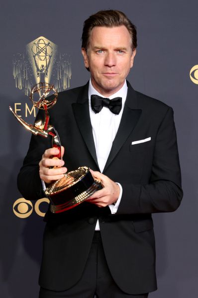 Ewan McGregor makes emotional dedication to newborn baby as he enjoys ...
