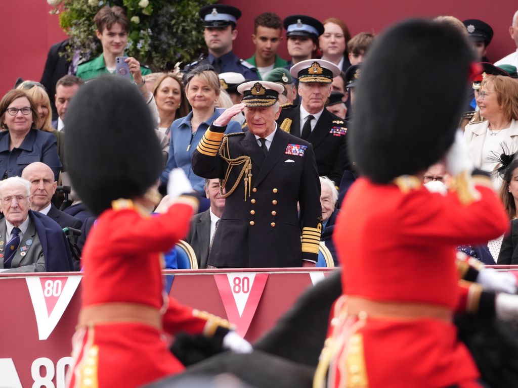 VE Day: Prince William and Kate Middleton reunite with King Charles for ...