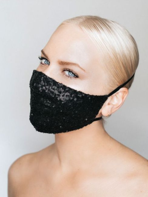 31 celebrities wearing face masks: Best A-list face coverings to shop ...