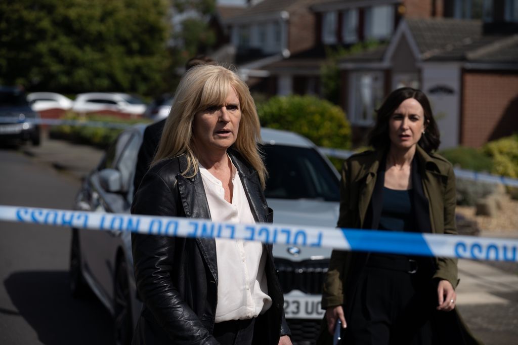 TV viewers 'totally gripped' after just one episode of 'best crime ...