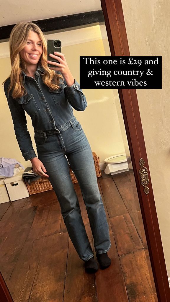 Carrie Johnson shows of impeccable physique in skin tight ensemble | HELLO!