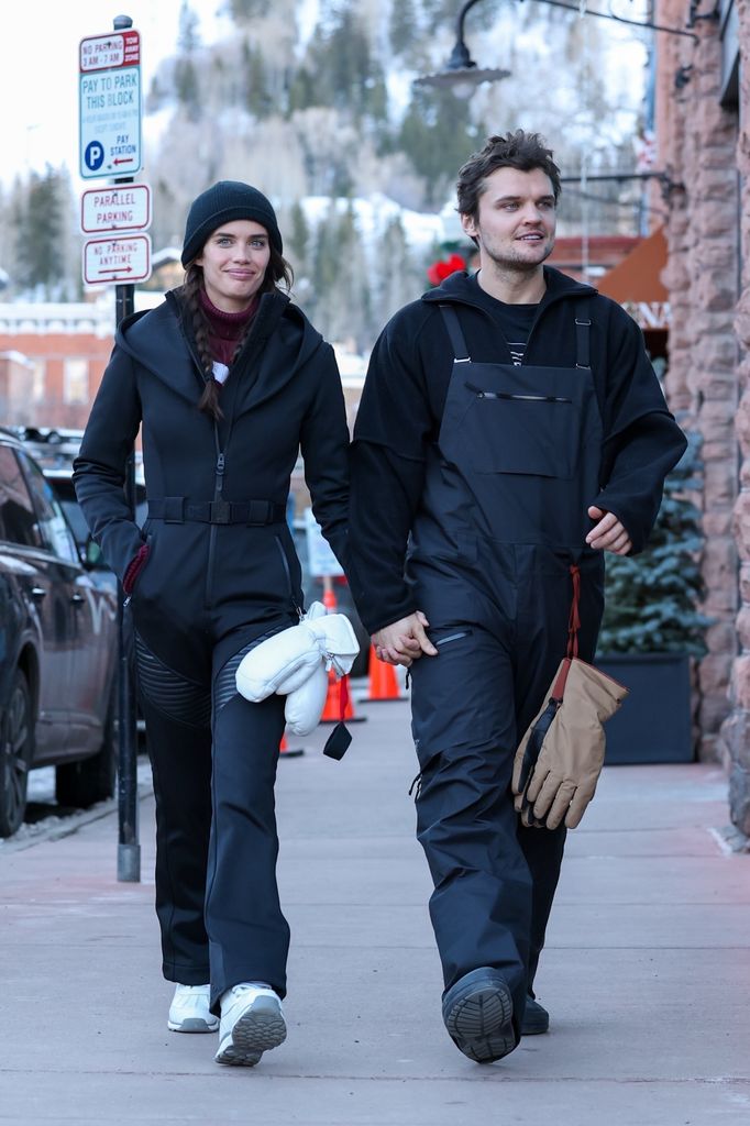 Jack Nicholson's famous son enjoys romantic escape with stunning model ...