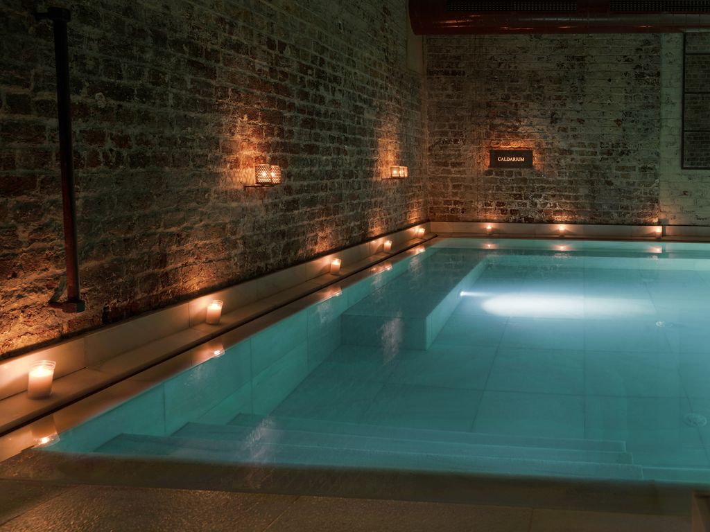 I tried water meditation in my quest for calm – did it work? | HELLO!