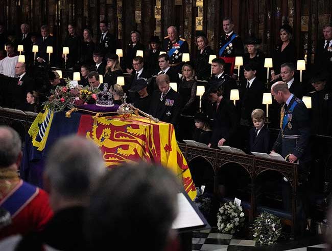 Prince Harry's interactions with the royal family after Queen's death ...