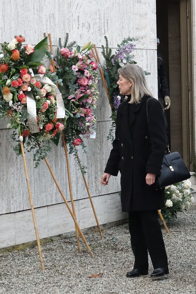 Princess Caroline bids emotional farewell to late mother-in-law as she's supported by Pierre ...