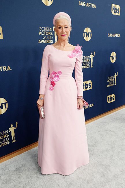 Dame Helen Mirren, 76, used this genius face tool before the SAG Awards ...